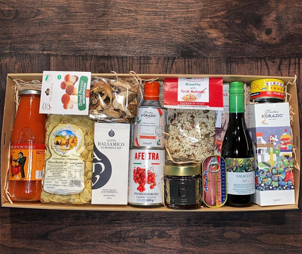 Saracco 2018 Moscato D’ ASTI Hamper Box – Charcuterie To You